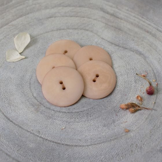 Palm Buttons Maple - 25 mm – Main Fabric